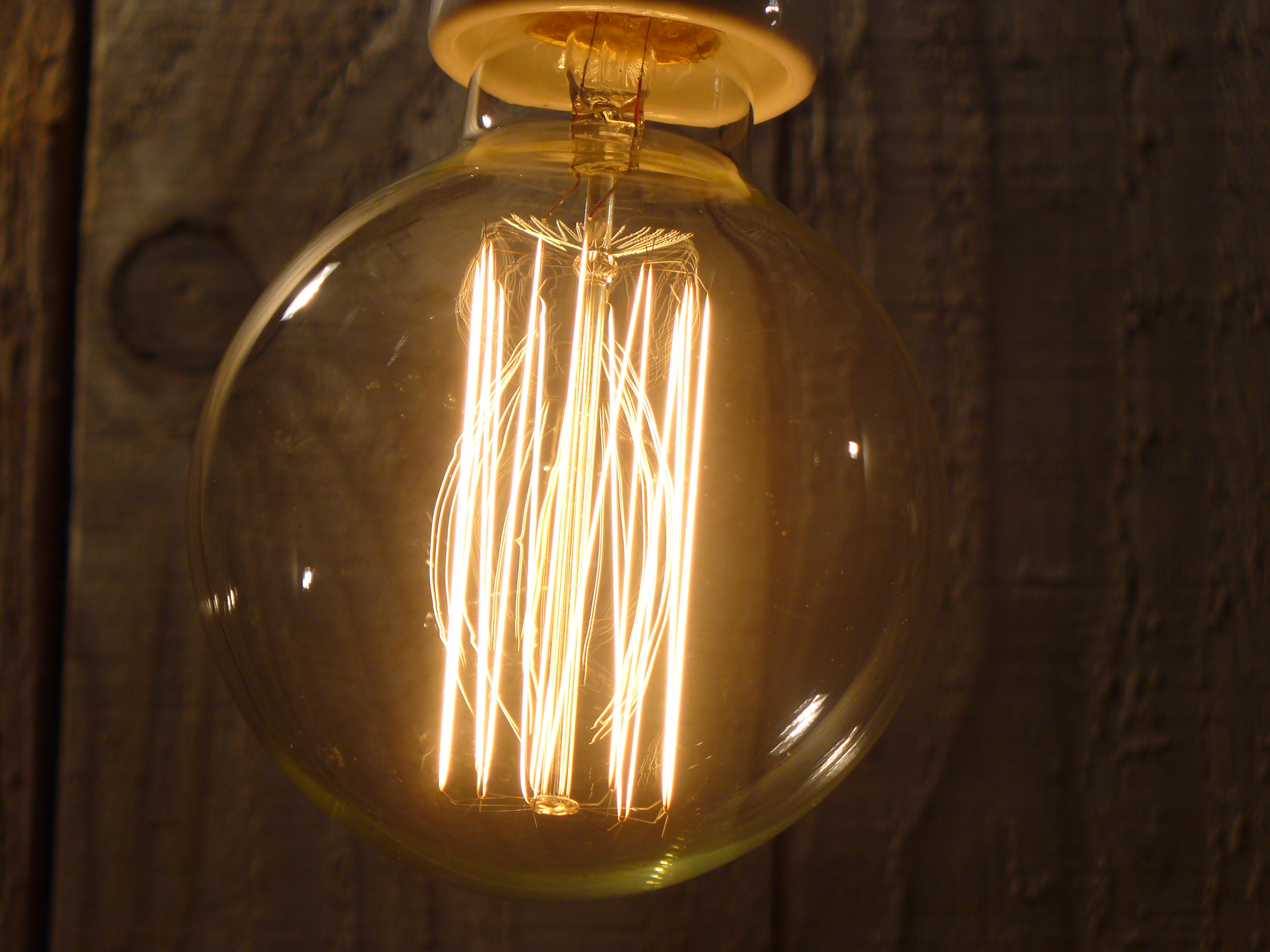 Grosse Ampoule Decorative
